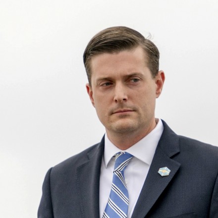 Rob Porter Kept Top White House Job Despite Abuse Allegations